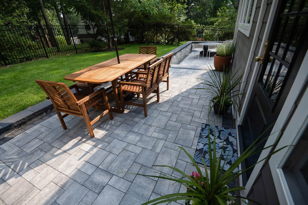 Two-Tiered Patio for Dining and Entertaining - Landscape Solutions