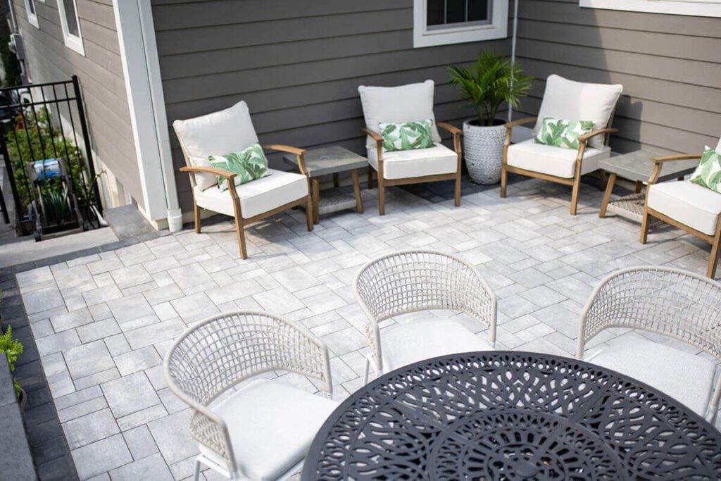 Two-Tiered Patio for Dining and Entertaining - Landscape Solutions